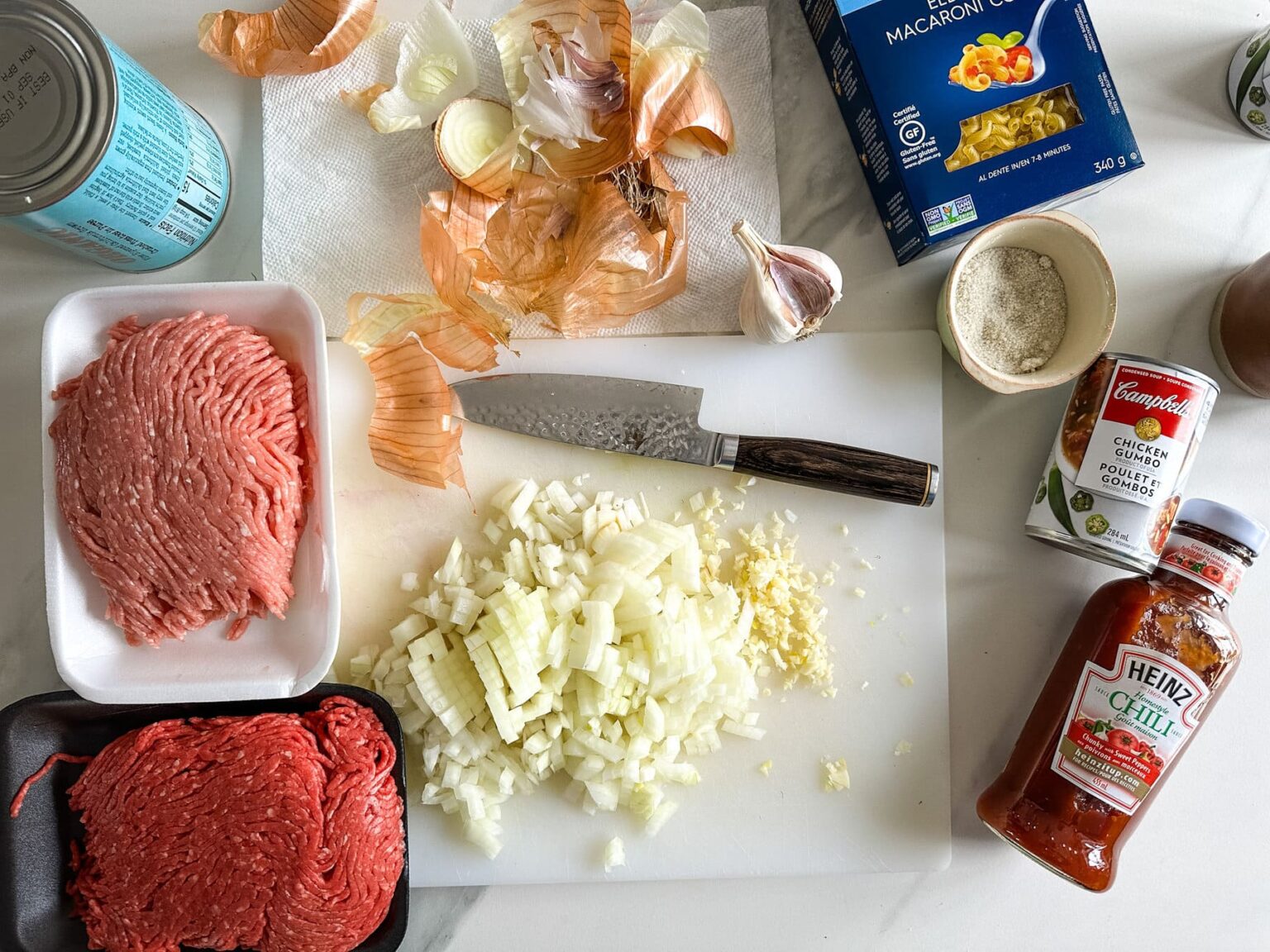 Macaroni gumbo (style petit pain fourré à la viande gumbo) • La petite ...