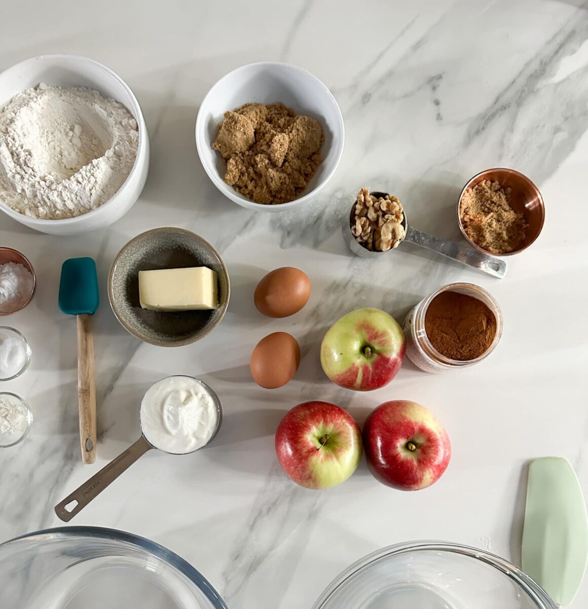 Muffin aux pommes, cassonade et noix • La petite bette