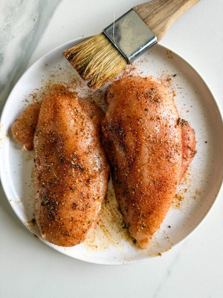 Meilleures poitrines de poulet au air fryer (tendres et juteuses) • La ...